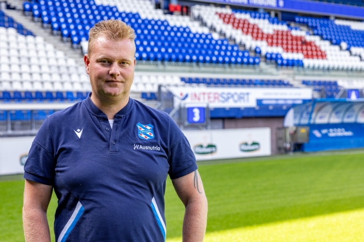 Pays-Bas : Le groundsman de l’année parle de recrutement - Gazon Sport ...