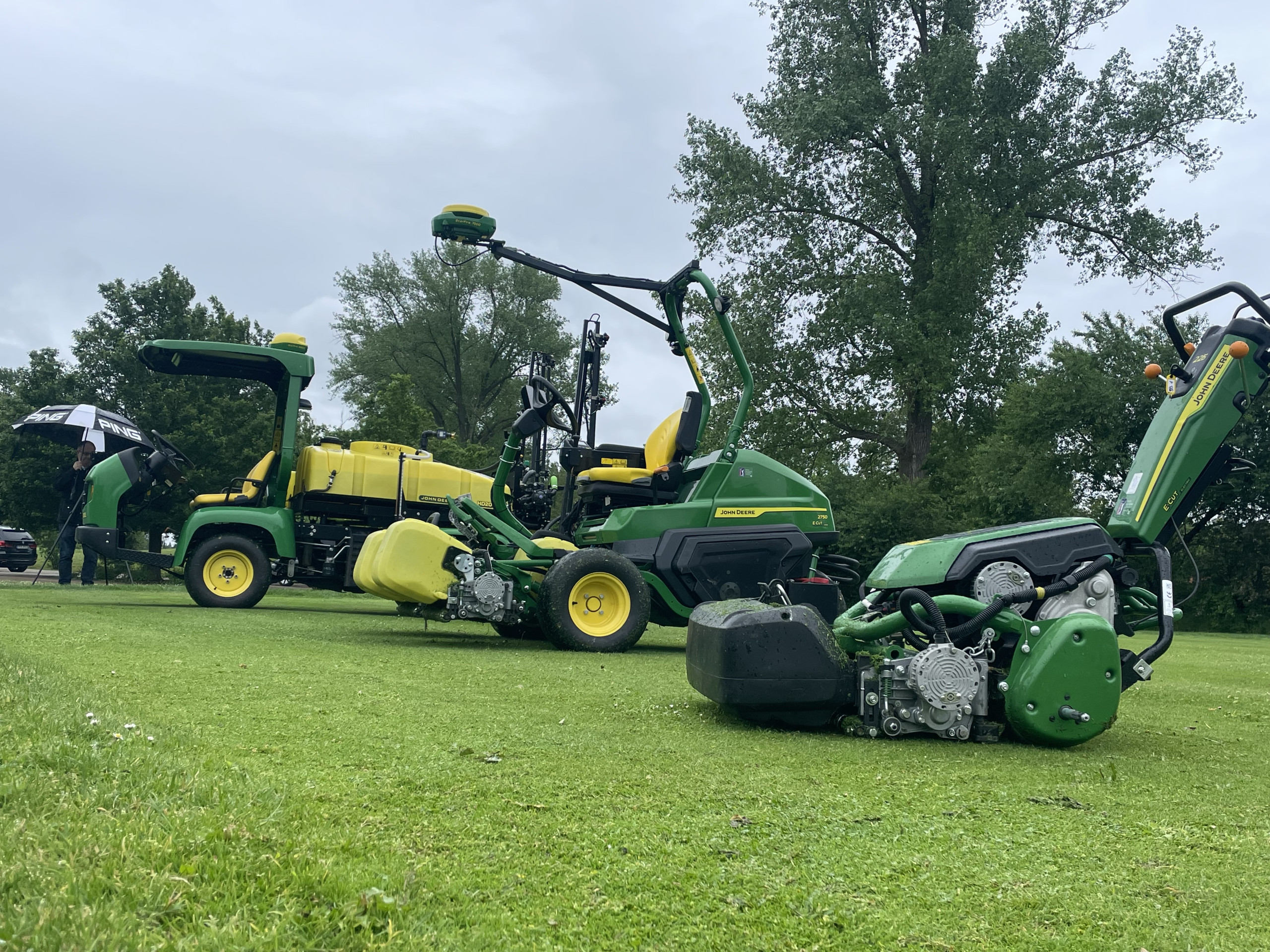 John Deere mise sur la connectivité sur les parcours de golf - Gazon ...