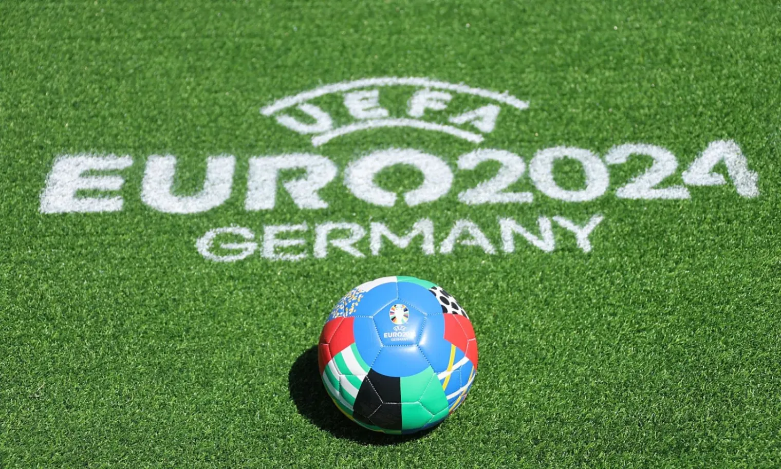 Euro 2024 : Comment les pelouses allemandes ont-elles été préparées ...